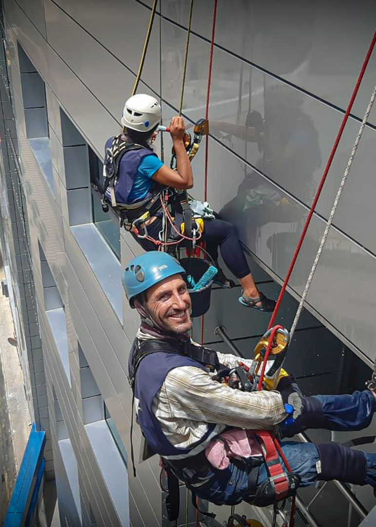 Spic and Span Professional Window Cleaning | Malta | FREE QUOTATION