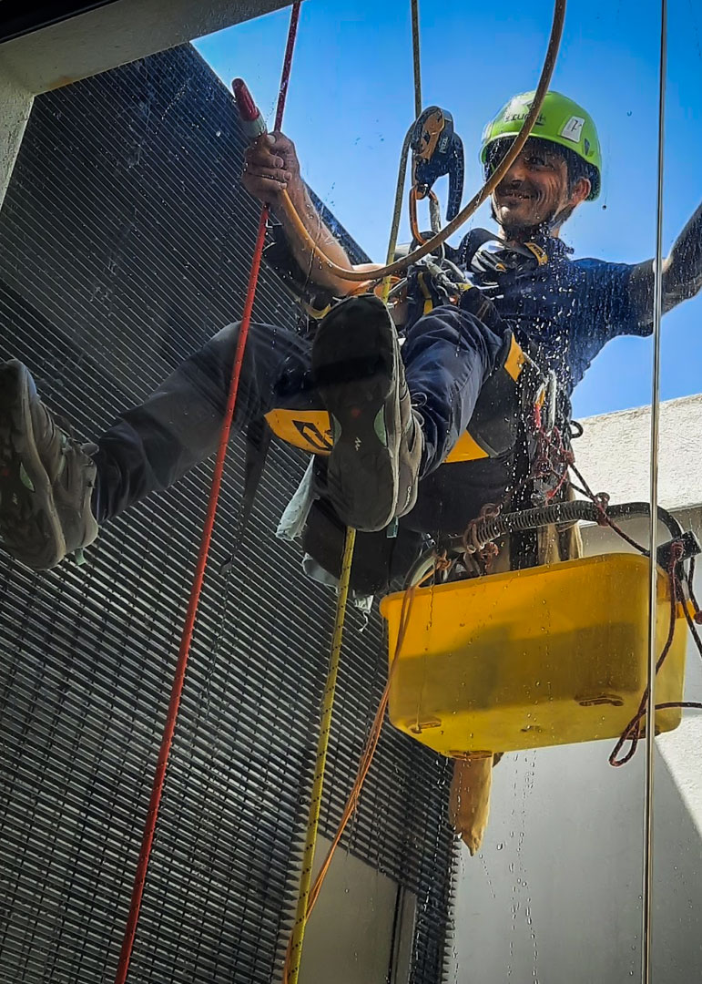 Spic and Span Professional Window Cleaning | Malta | FREE QUOTATION